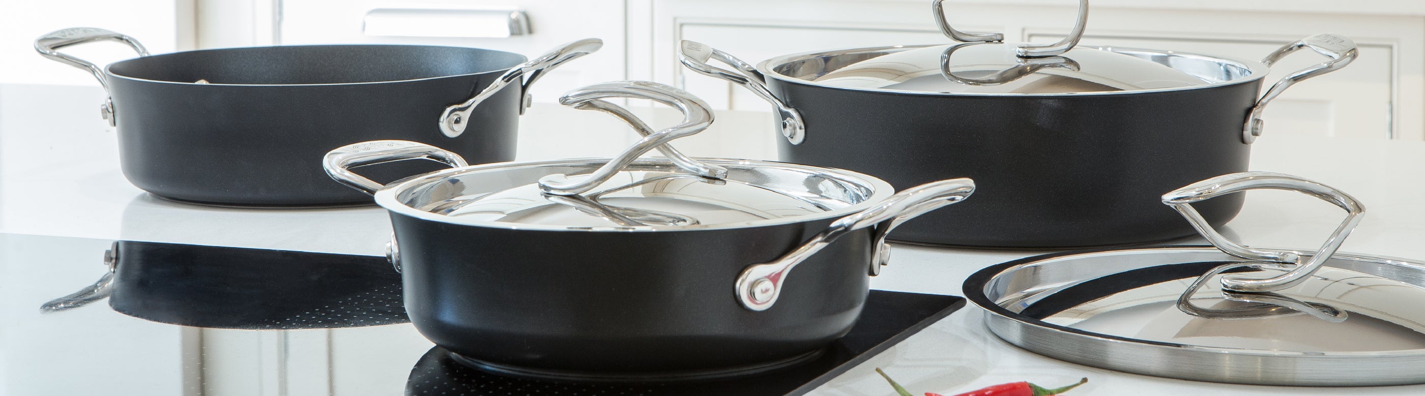 Circulon | Style Non Stick Cookware · Circulon