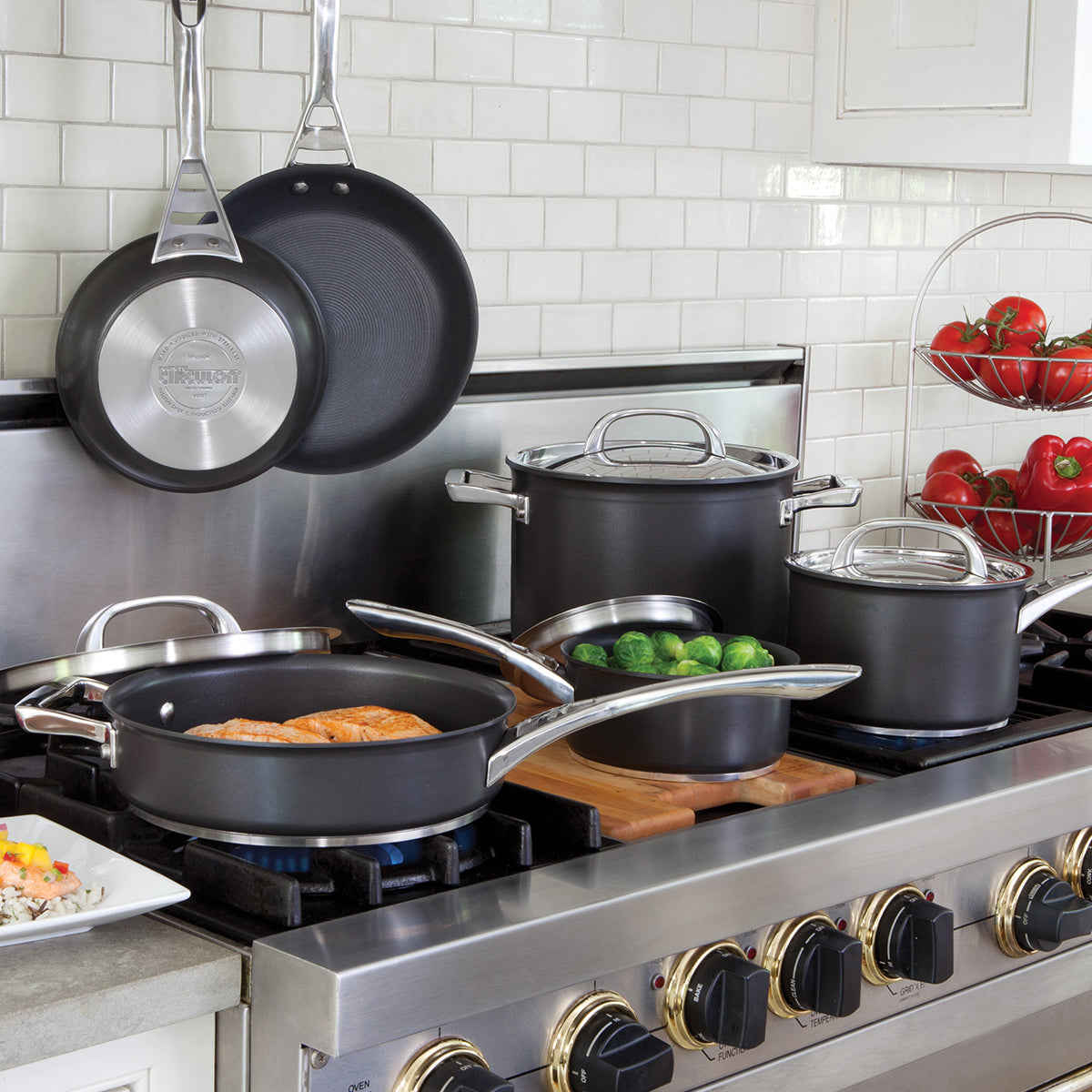 Ultimate Non-Stick Saucepan, Skillet & Sauté Pan Set | Circulon UK ...